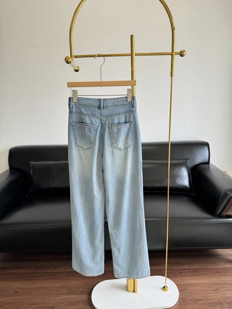 Official Unclassified Brand Jeans