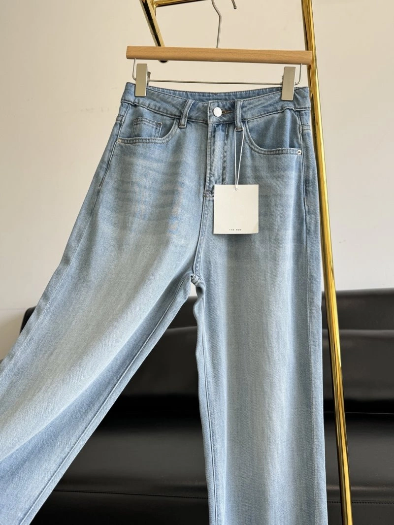 Official Unclassified Brand Jeans