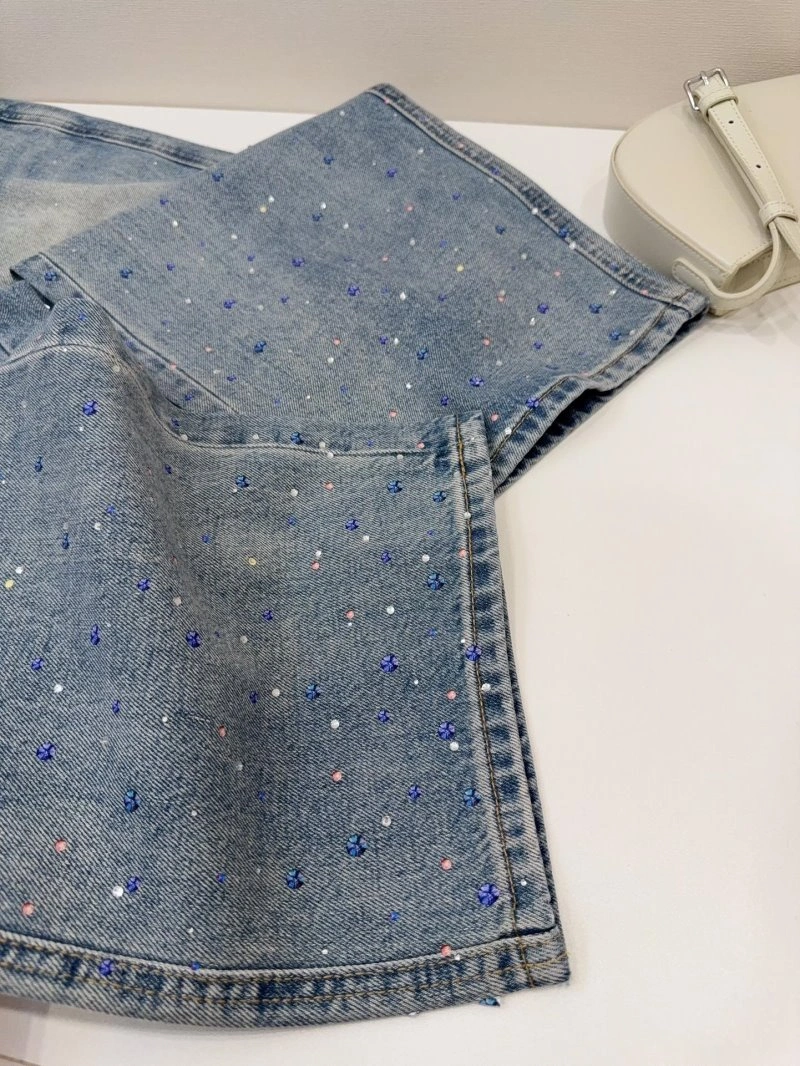 Official Unclassified Brand Jeans