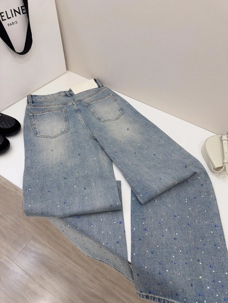 Official Unclassified Brand Jeans