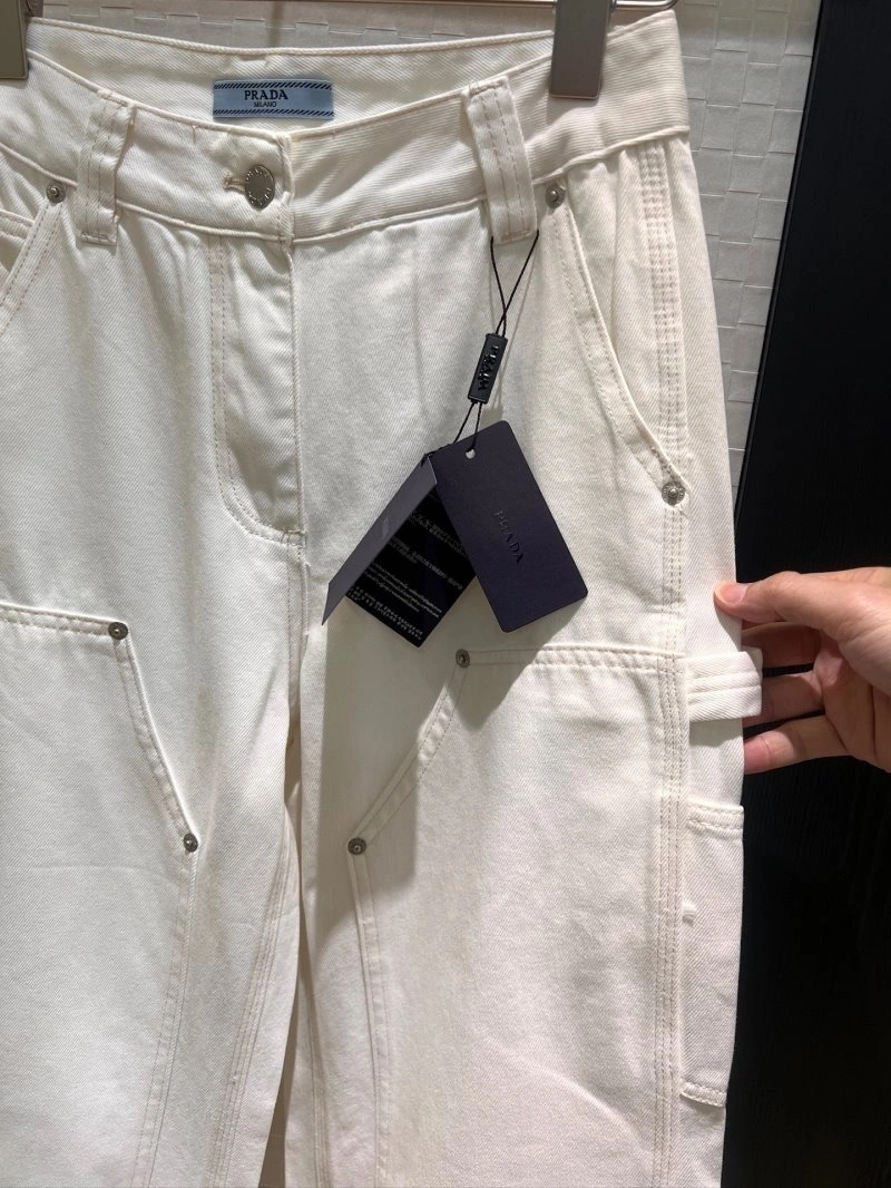 Cut-rate Unclassified Brand Jeans