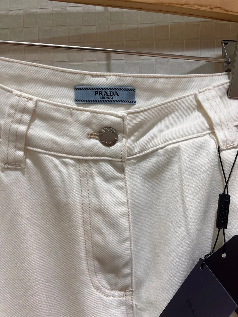 Cut-rate Unclassified Brand Jeans