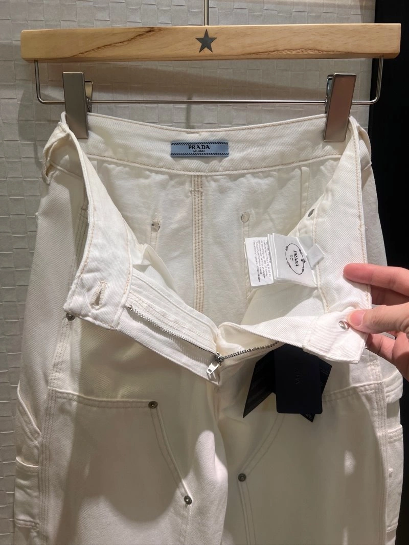 Cut-rate Unclassified Brand Jeans