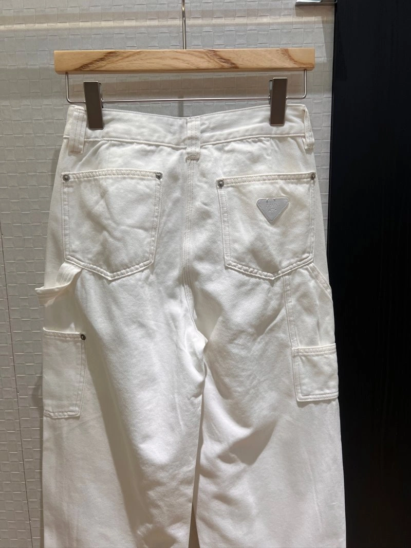 Cut-rate Unclassified Brand Jeans