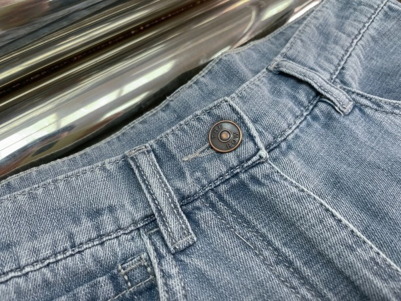 Discounted Unclassified Brand Jeans