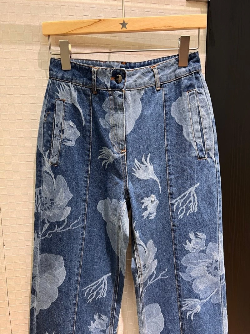 Indistinguishable Unclassified Brand Jeans