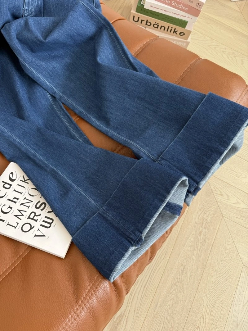 Indistinguishable Unclassified Brand Jeans