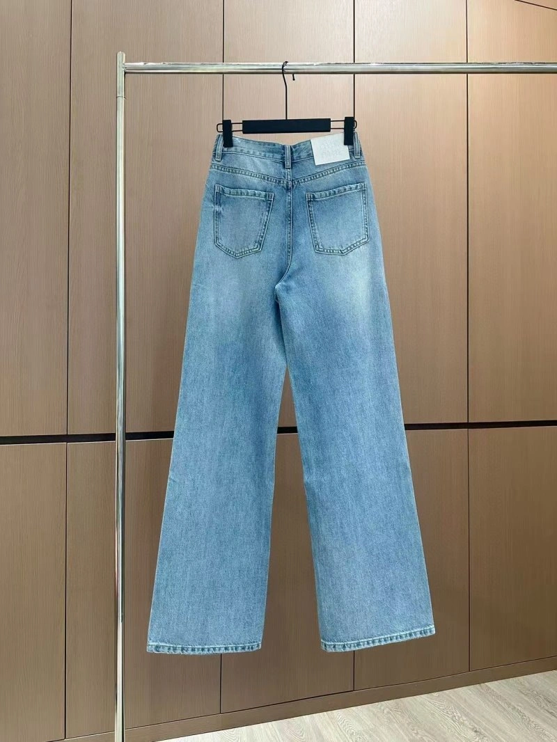 Cut-rate Unclassified Brand Jeans