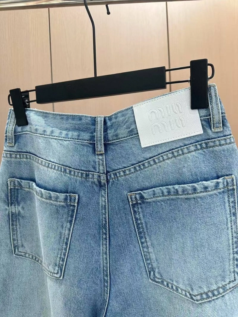 Cut-rate Unclassified Brand Jeans