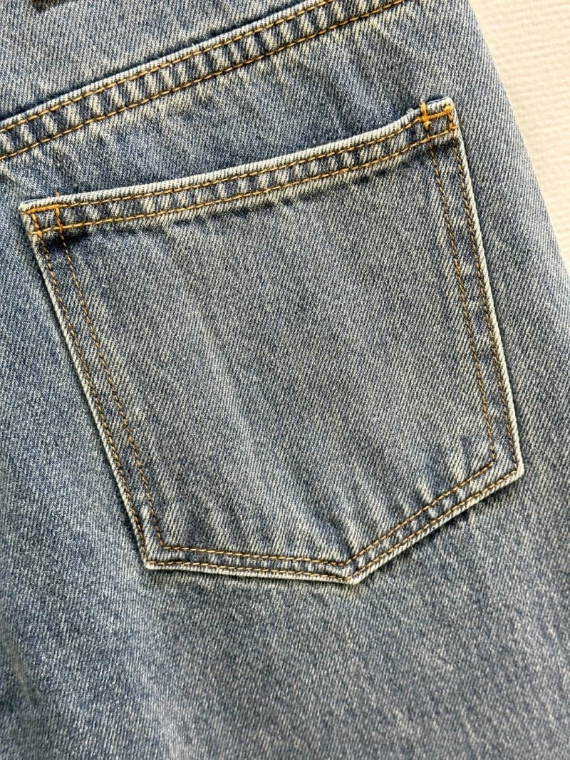 Accurate model Unclassified Brand Jeans