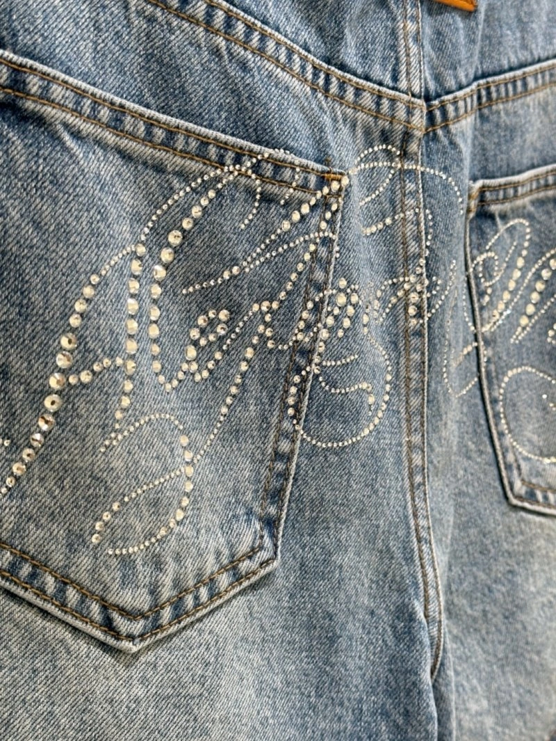 High fidelity Unclassified Brand Jeans
