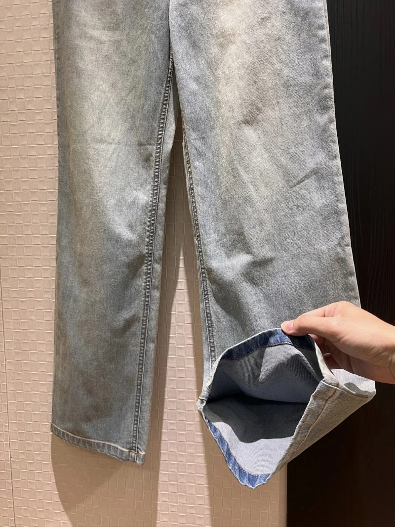 Factory-made Unclassified Brand Jeans