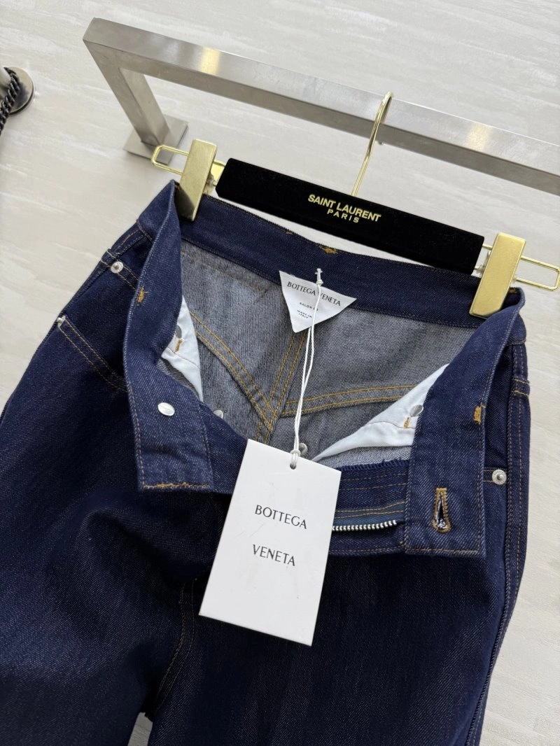 Factory-made Unclassified Brand Jeans
