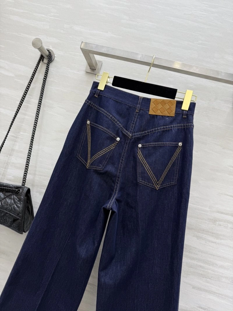 Factory-made Unclassified Brand Jeans