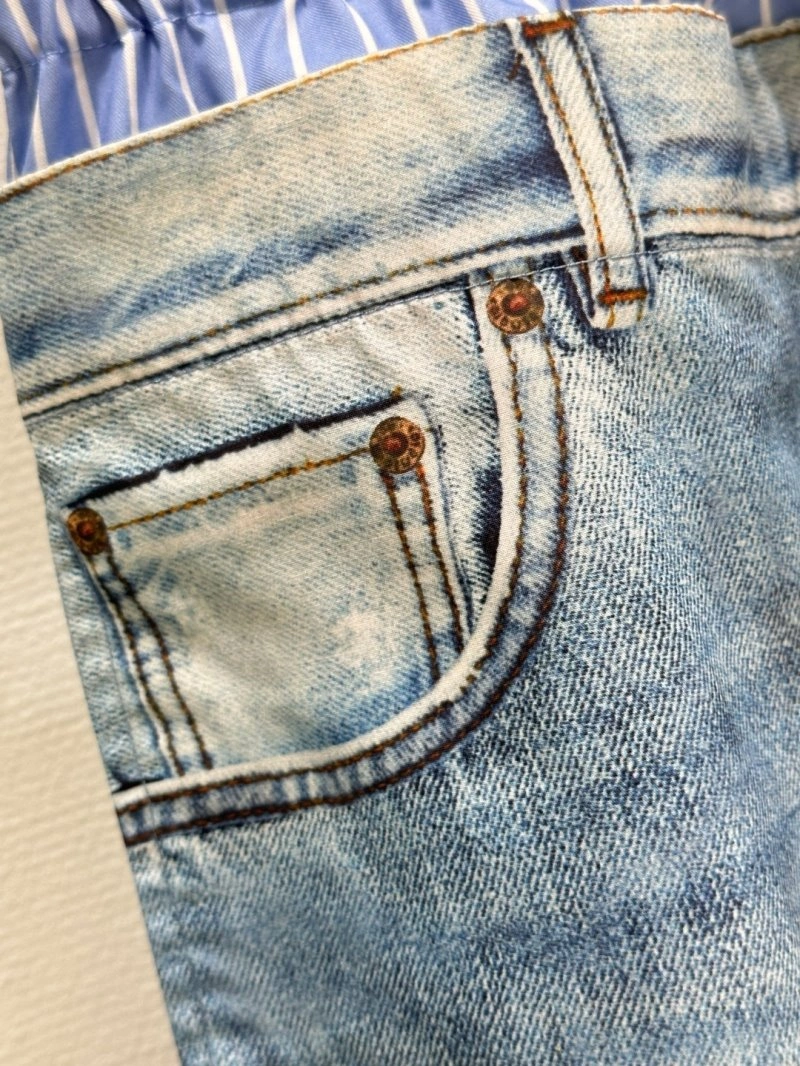 Bargain Unclassified Brand Jeans