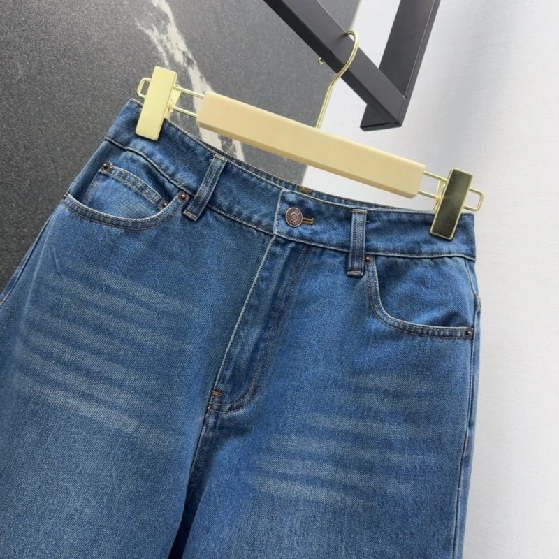 Inexpensive Unclassified Brand Jeans