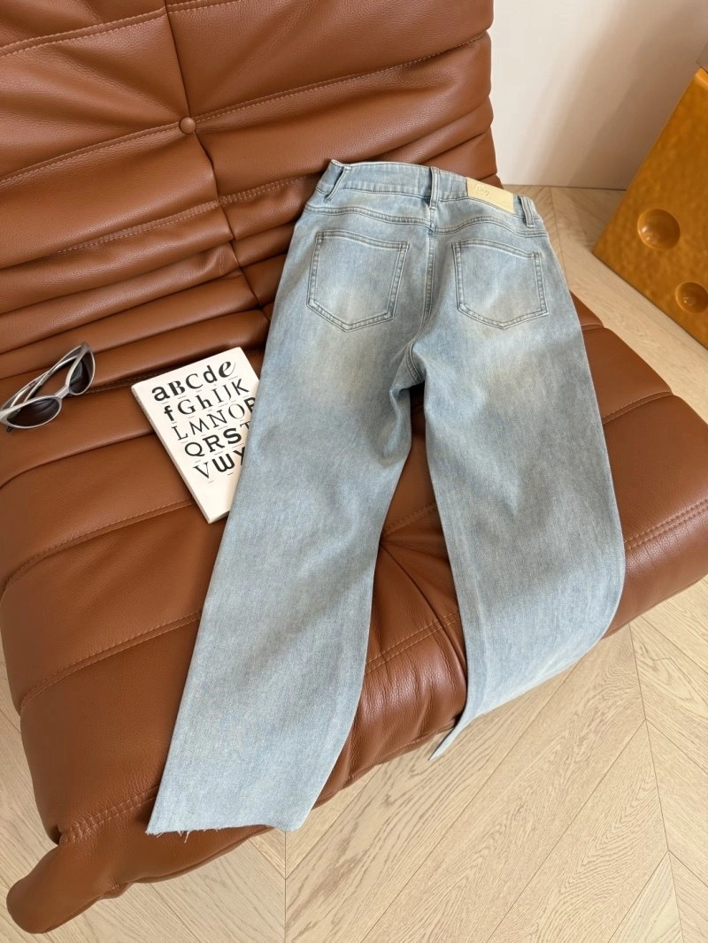 Accurate model Unclassified Brand Jeans