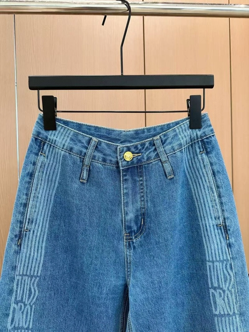 Factory-made Unclassified Brand Jeans