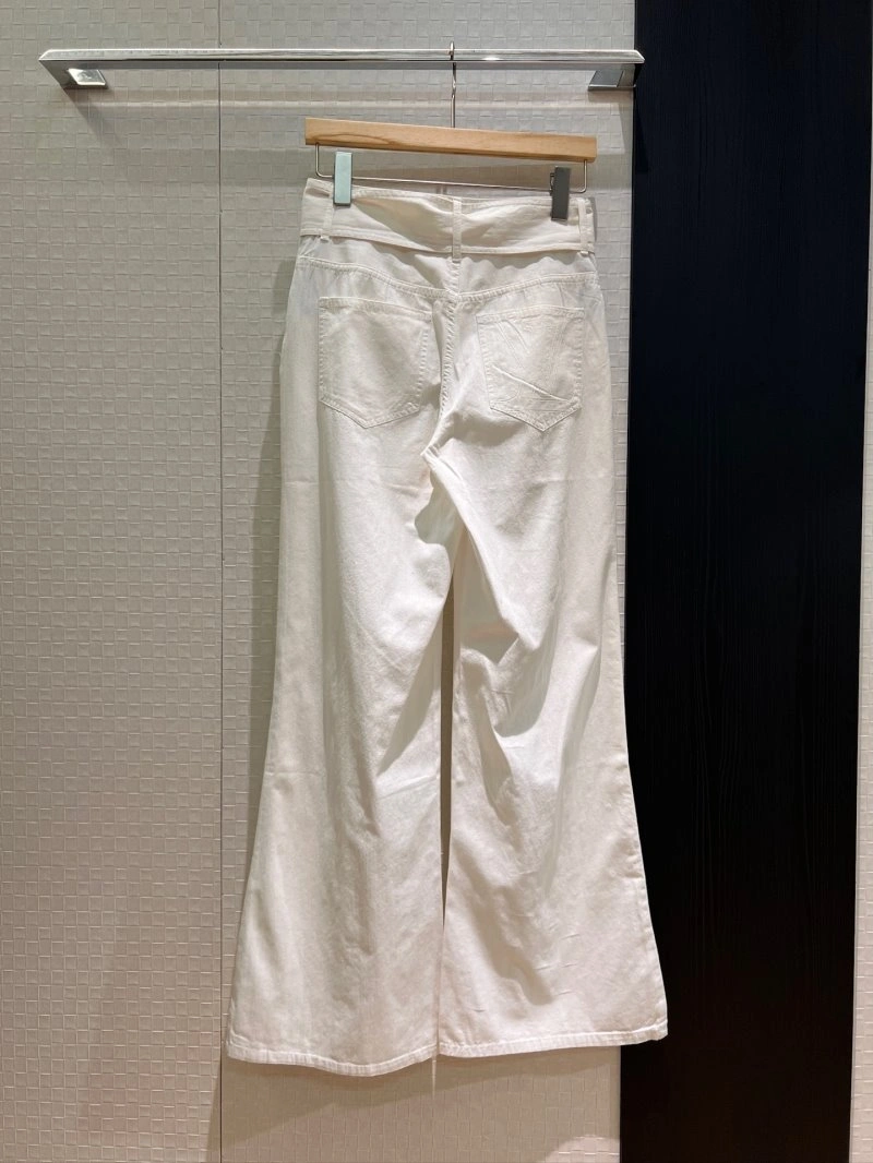 Factory-made Unclassified Brand Jeans