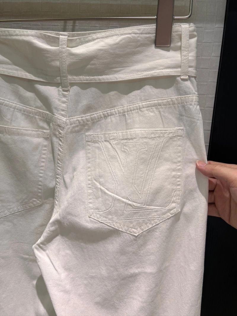 Factory-made Unclassified Brand Jeans