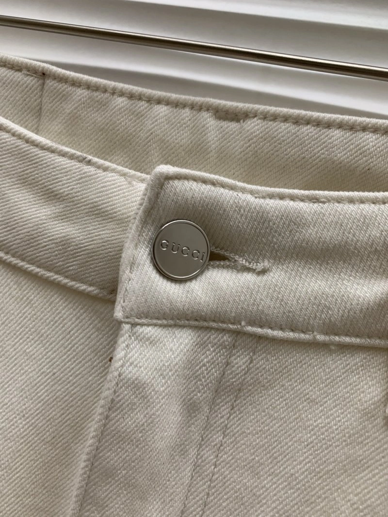 Discounted Unclassified Brand Jeans