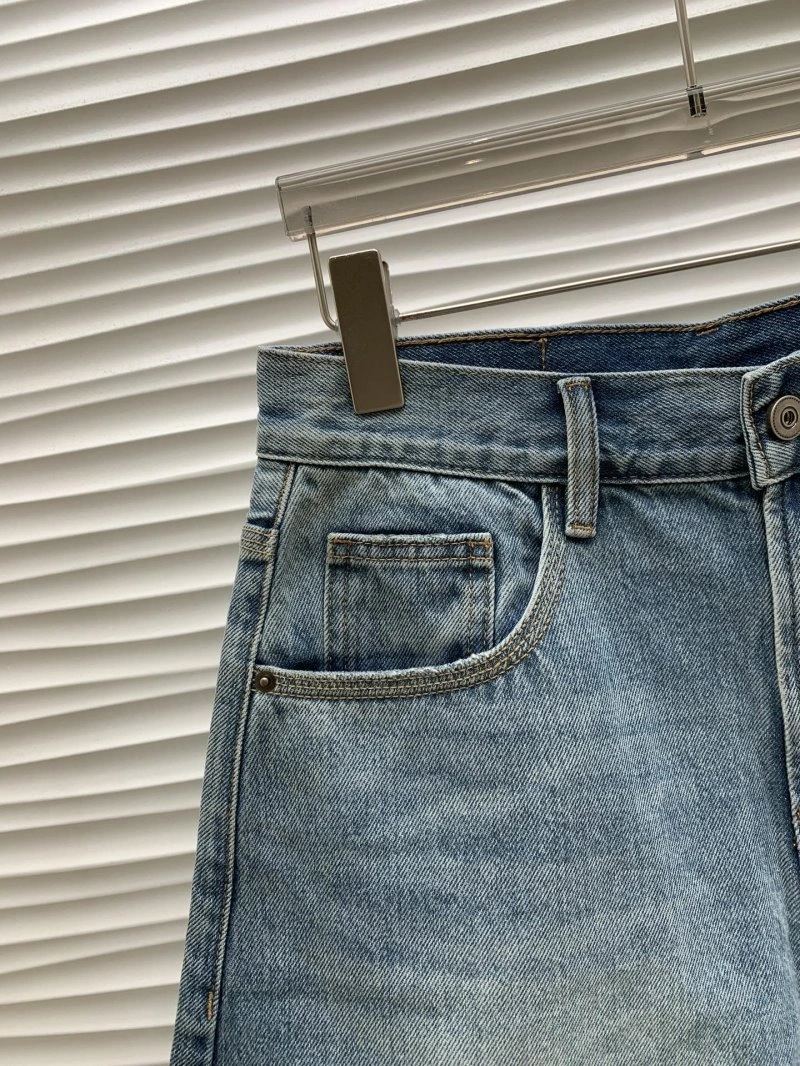 Official Unclassified Brand Jeans