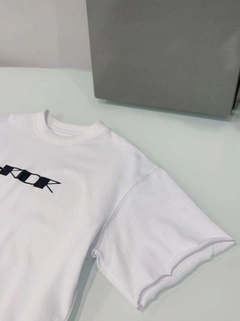 Mirror quality Unclassified Brand Kids