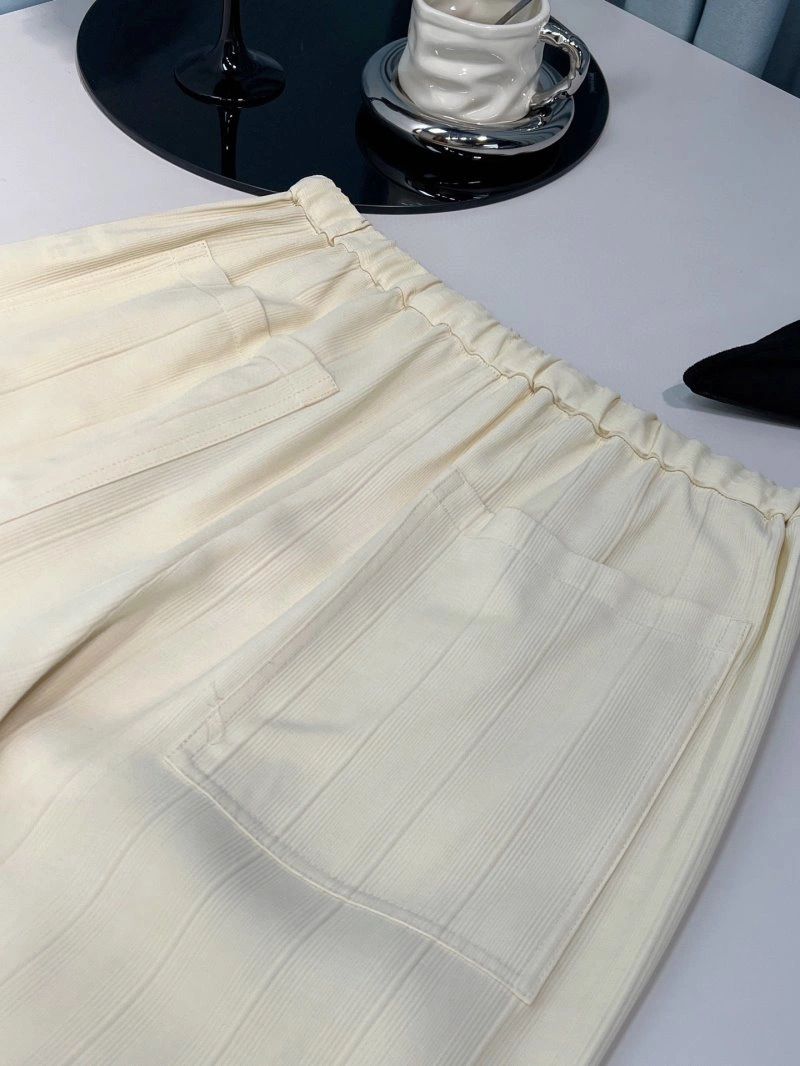 Bargain Unclassified Brand Long Pants