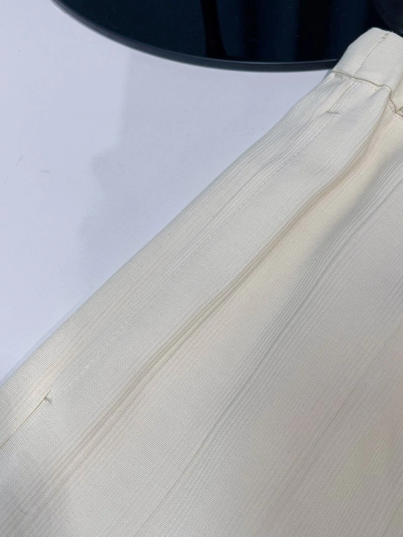 Bargain Unclassified Brand Long Pants