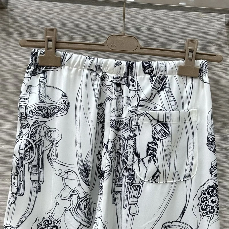 Top mirror Unclassified Brand Long Pants