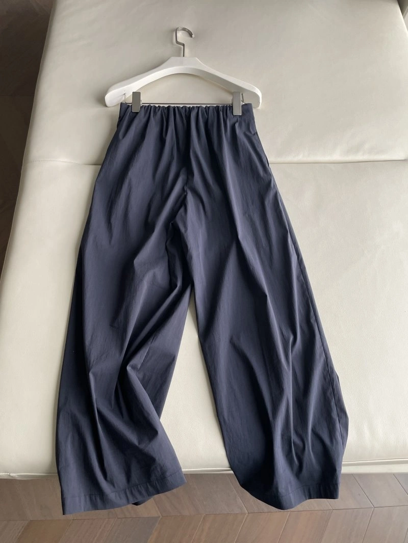 Value-priced Unclassified Brand Long Pants