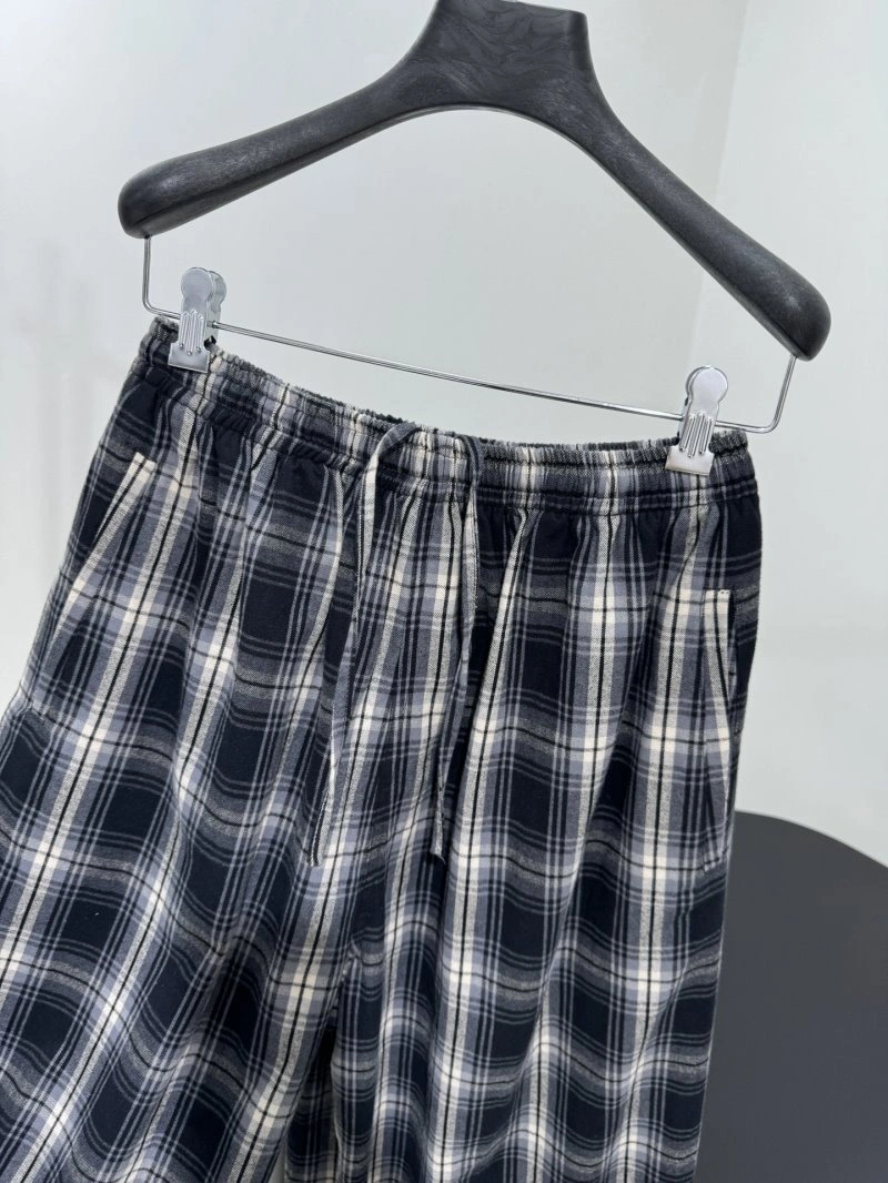 Discounted Unclassified Brand Long Pants
