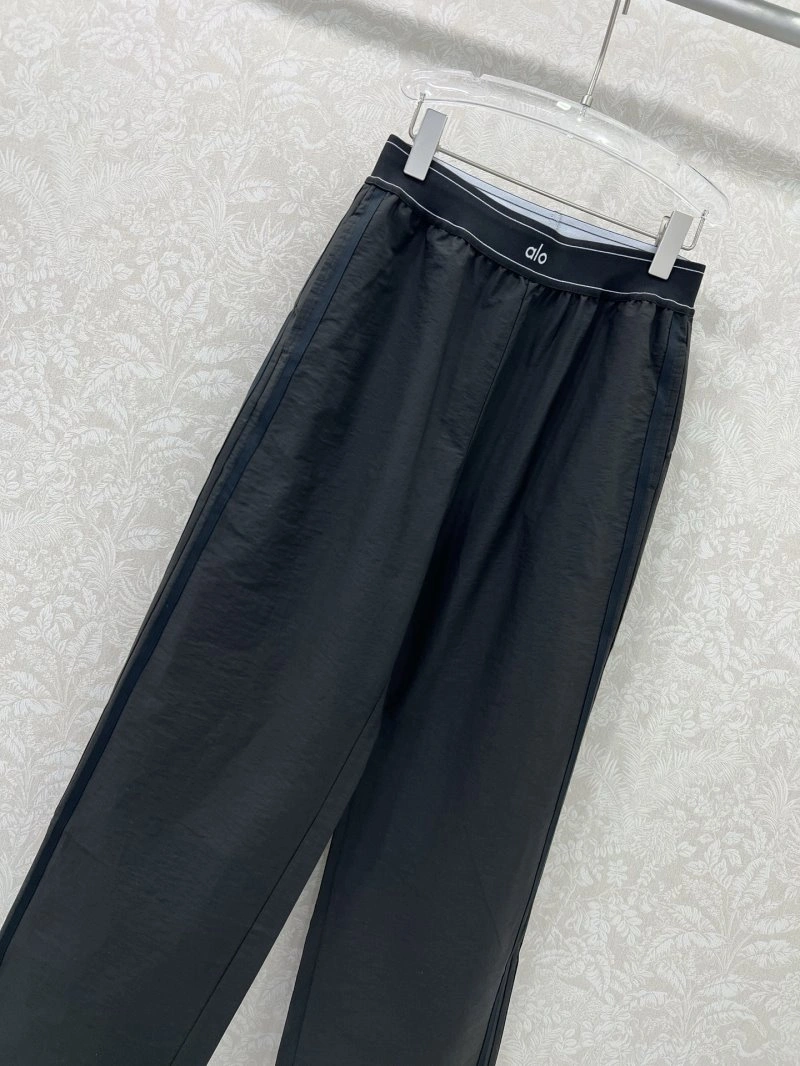 Exact replica Unclassified Brand Long Pants