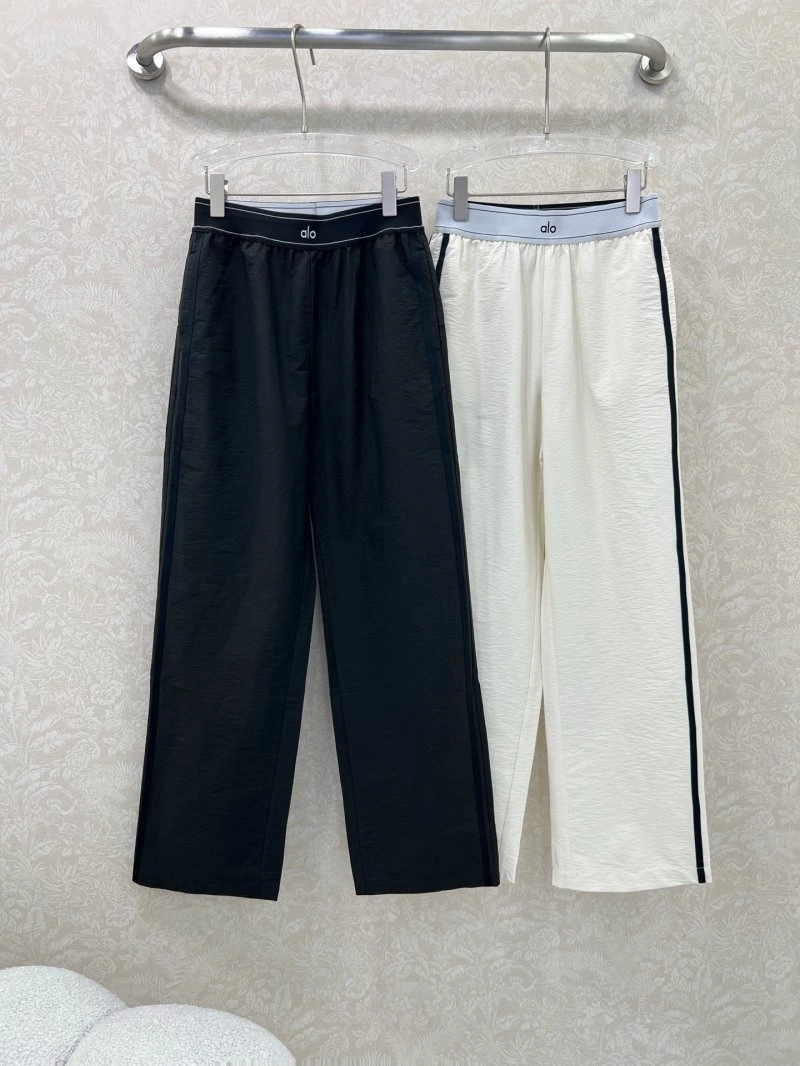Exact replica Unclassified Brand Long Pants
