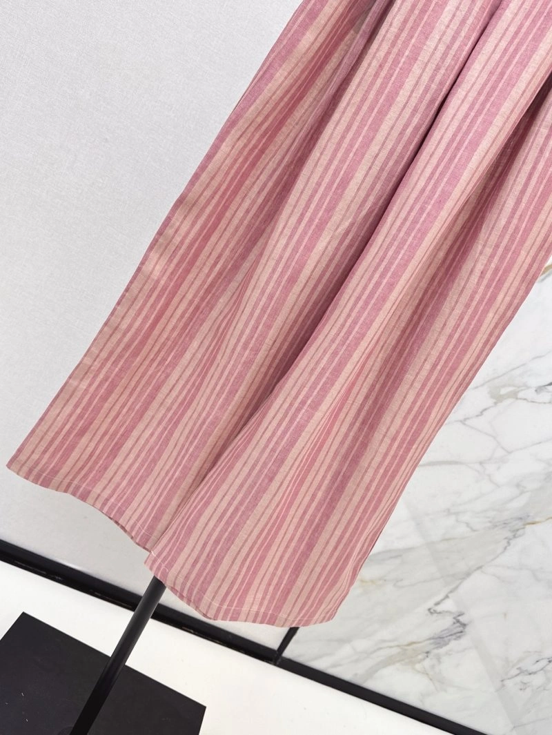 Bargain Unclassified Brand Long Pants