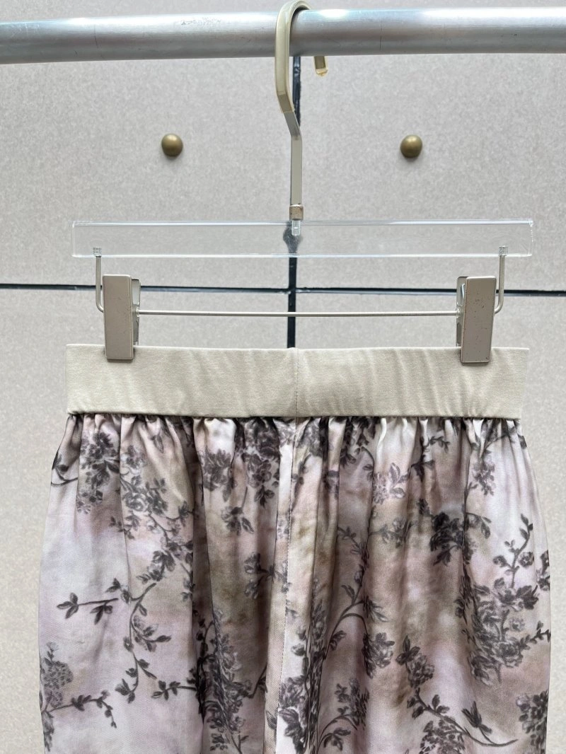 Discounted Unclassified Brand Long Pants
