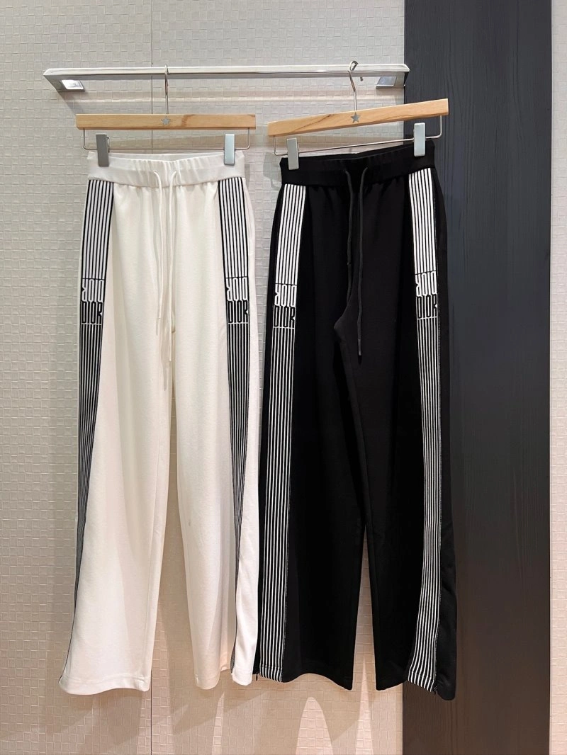 Real Unclassified Brand Long Pants