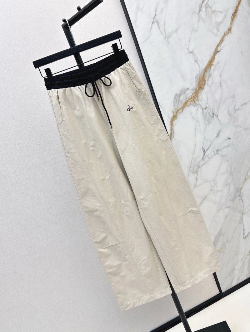 Exact replica Unclassified Brand Long Pants