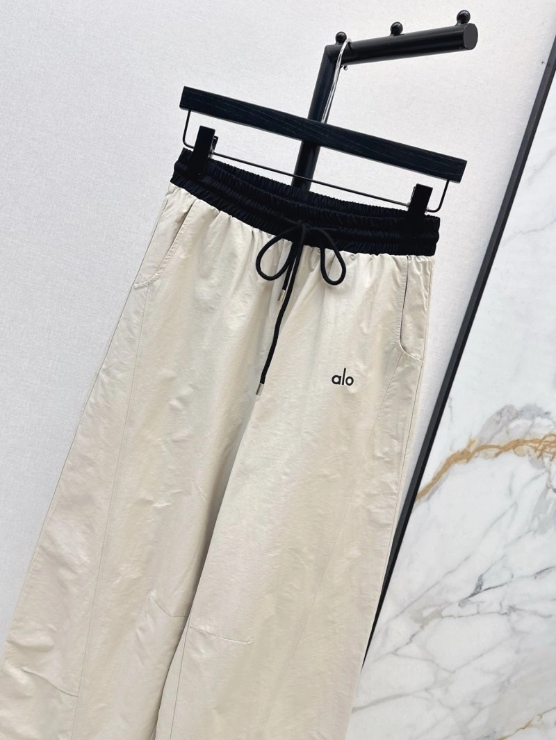 Exact replica Unclassified Brand Long Pants