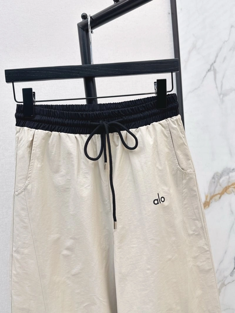 Exact replica Unclassified Brand Long Pants