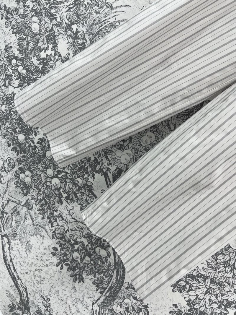 Brand-authenticated Unclassified Brand Long Pants