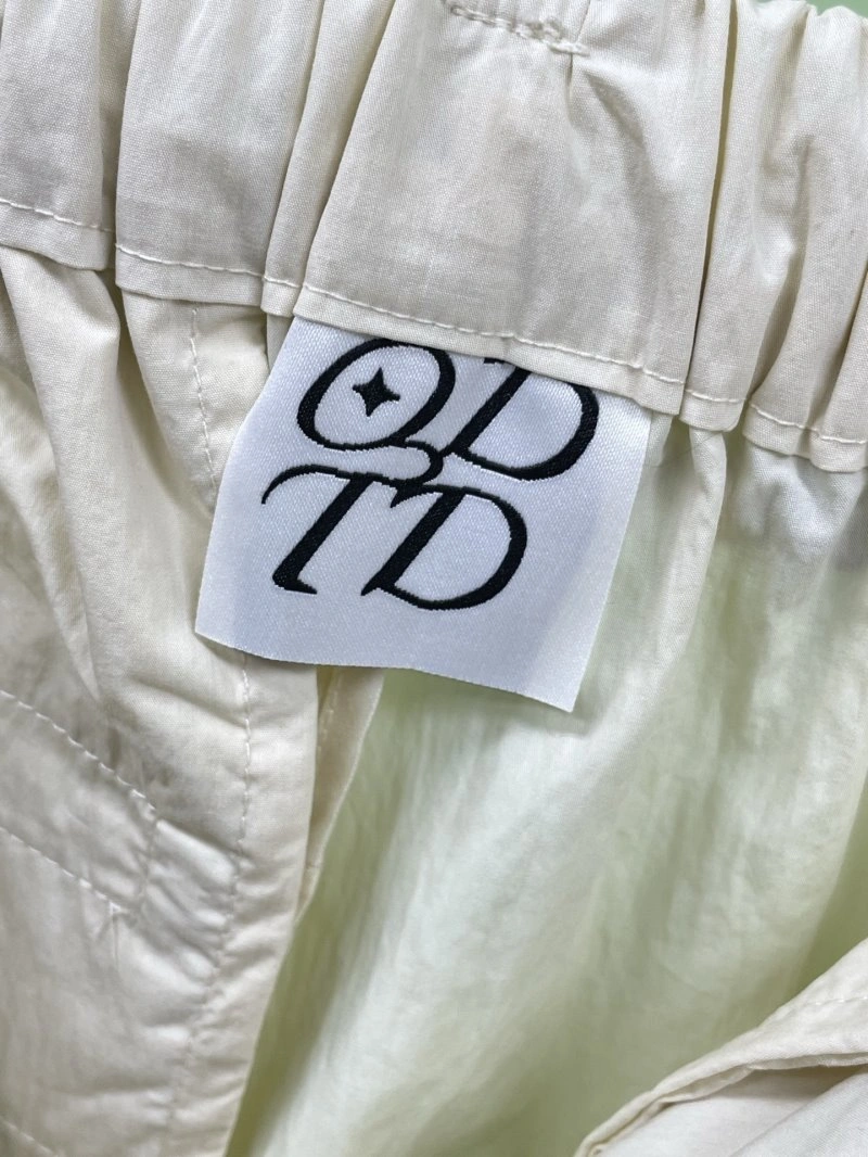 Top mirror Unclassified Brand Long Pants
