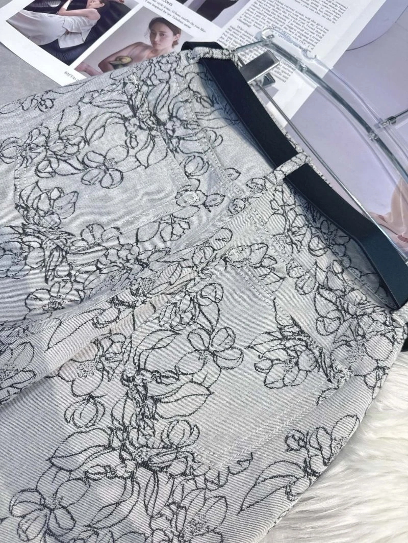 Real Unclassified Brand Long Pants