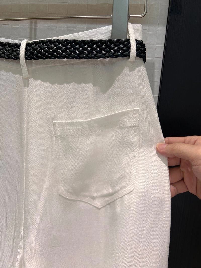 Accurate model Unclassified Brand Long Pants