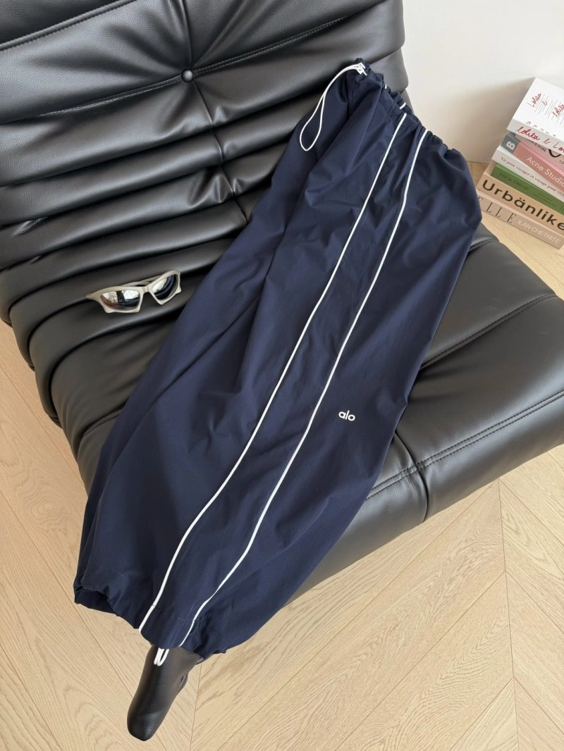 Low-cost Unclassified Brand Long Pants