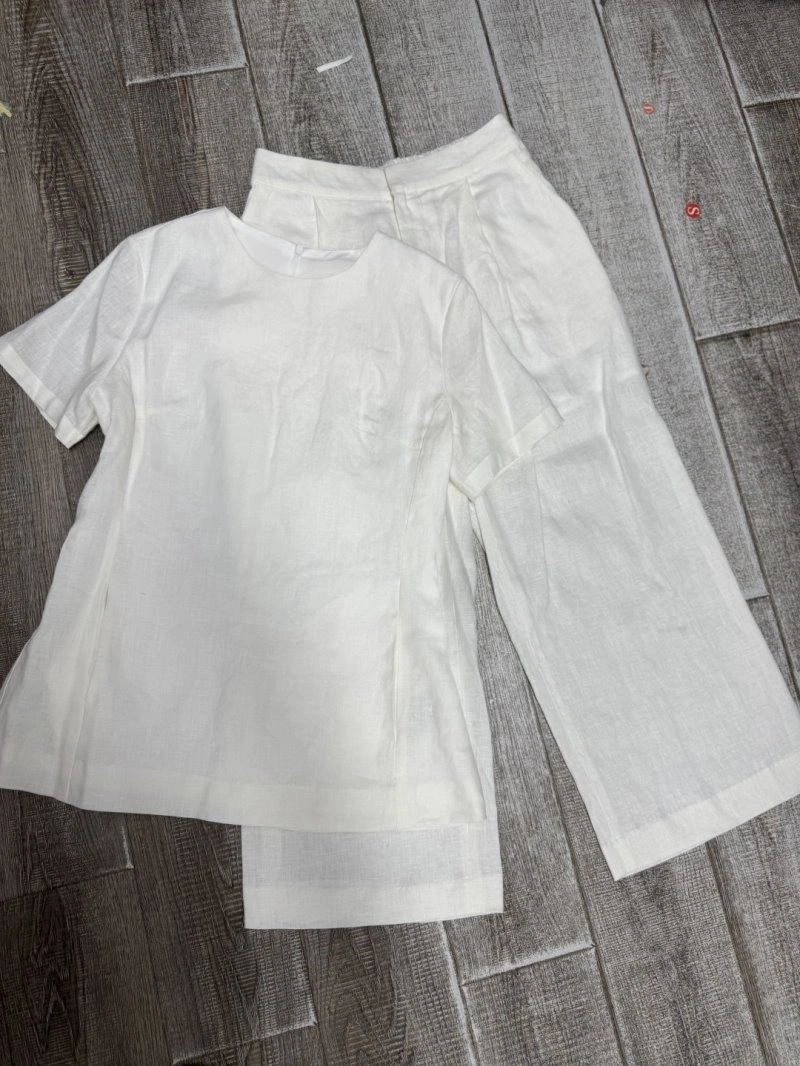 Top mirror Unclassified Brand Long Pants