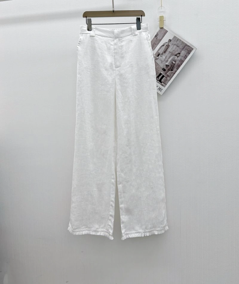Discounted Unclassified Brand Long Suits