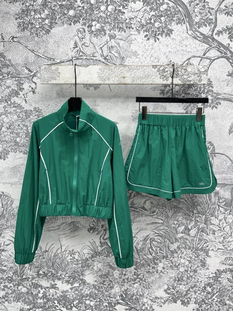 Unclassified Brand Long Suits