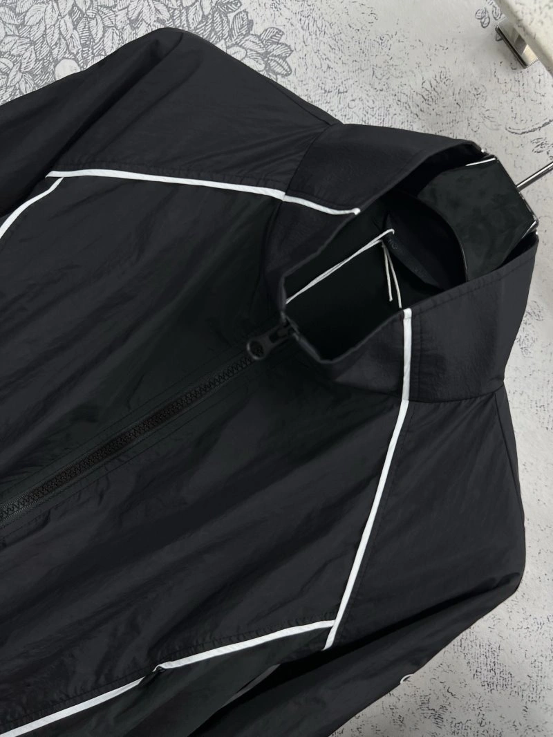 Top mirror Unclassified Brand Long Suits