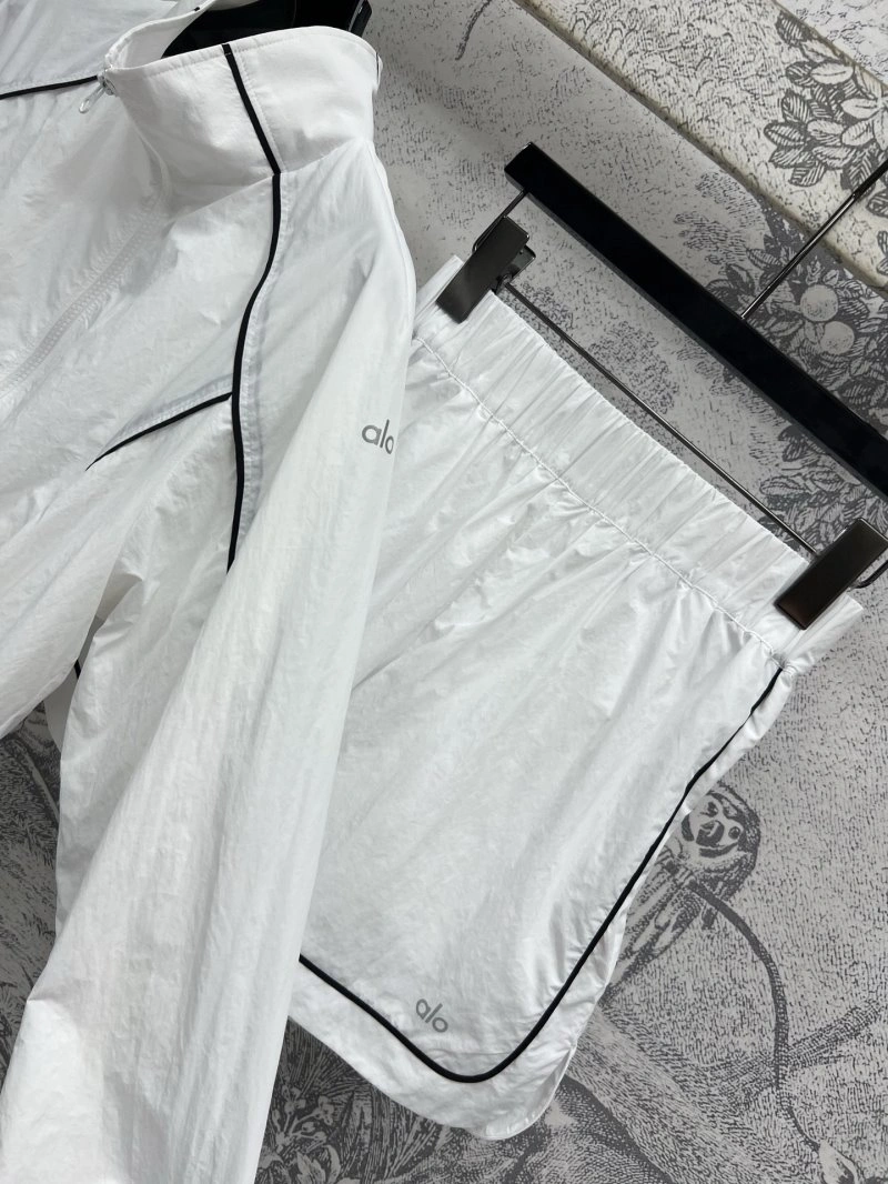 Authentic Unclassified Brand Long Suits